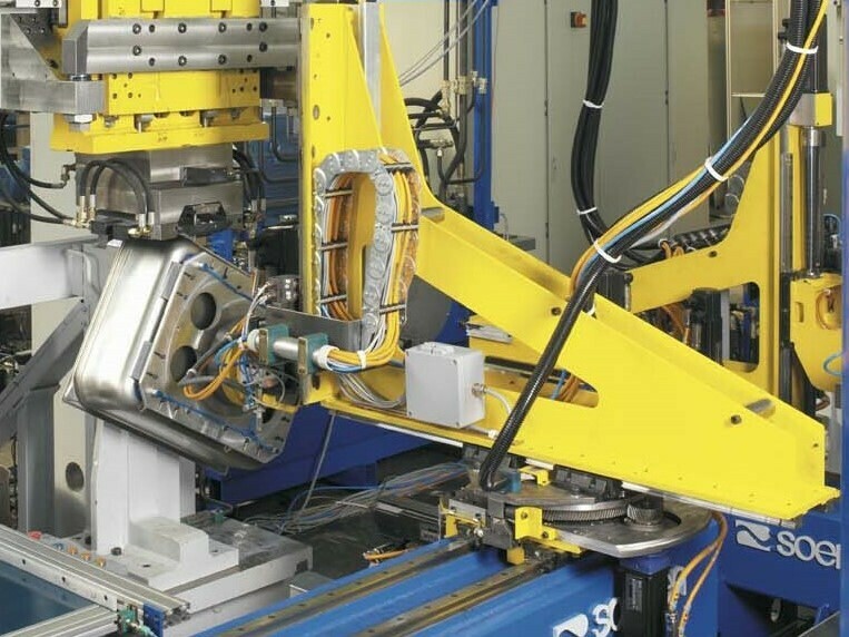 Linear robot manipulator | Machines | Soenen Technology